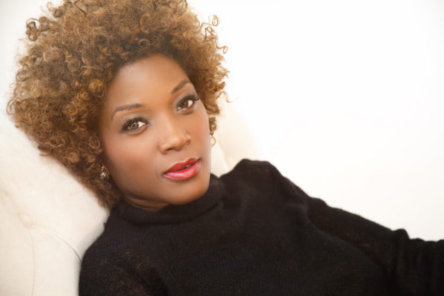 Yolonda Ross Talks About Work with Viola Davis, More | Def Pen