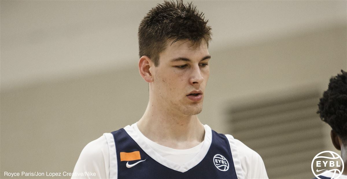 2022 Top 35 Recruit Kyle Filipowski Commits to Duke | Def Pen