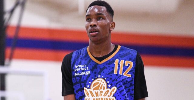 Ugonna Kingsley Onyenso Commits to Kentucky | Def Pen