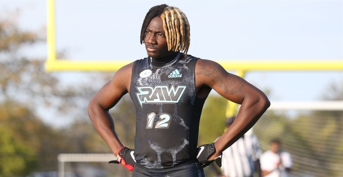 Ellis Robinson IV Commits to Georgia Bulldogs | Def Pen