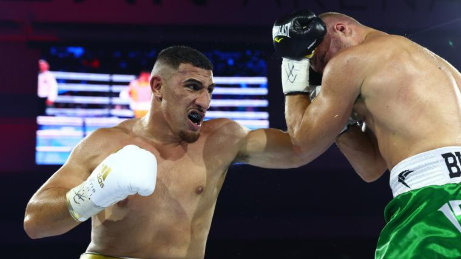 Matchroom Boxing Signs Justis Huni | Def Pen