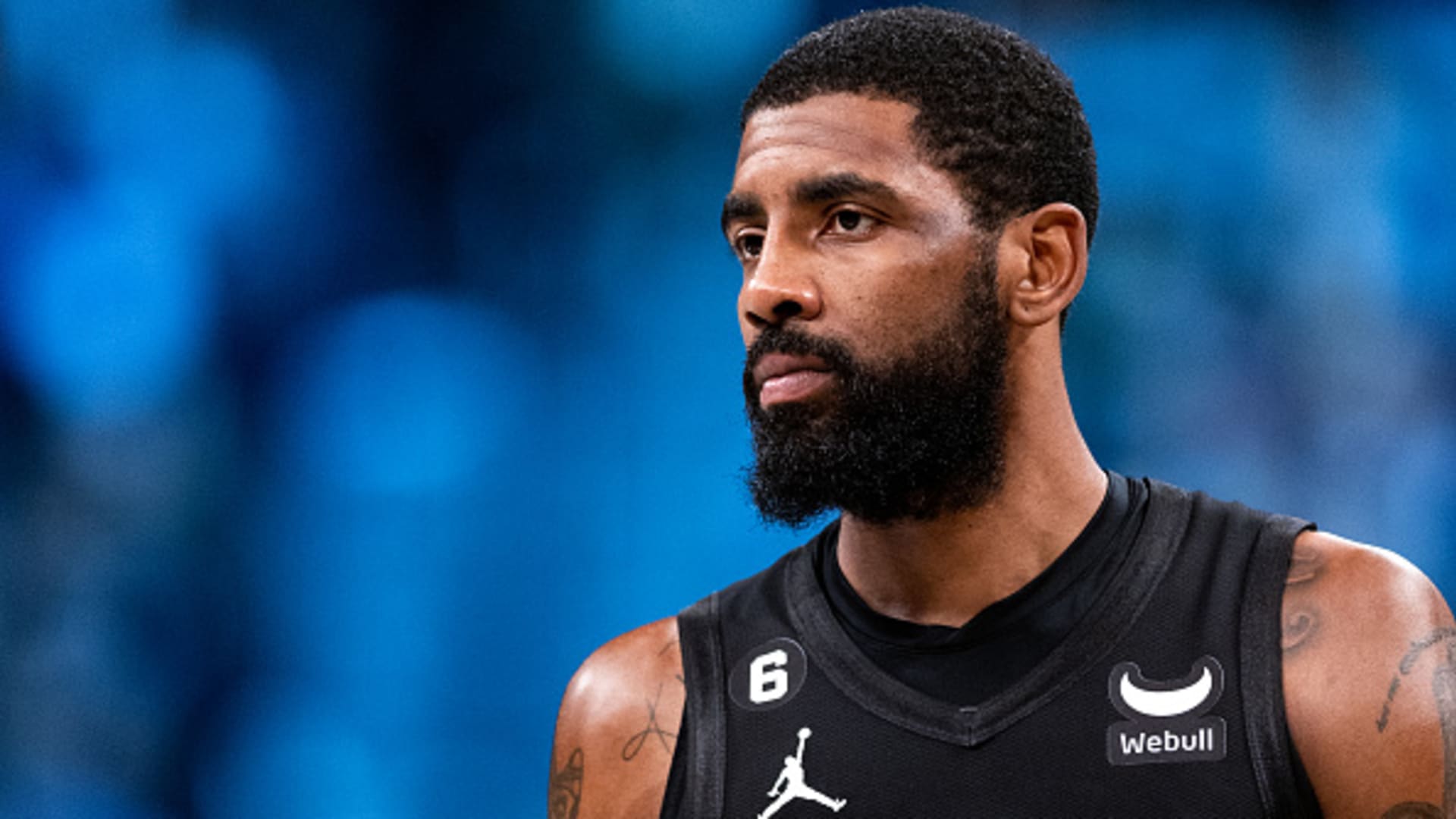 Kyrie Irving Signs Five-Year Deal With Chinese Sportswear Brand | Def Pen