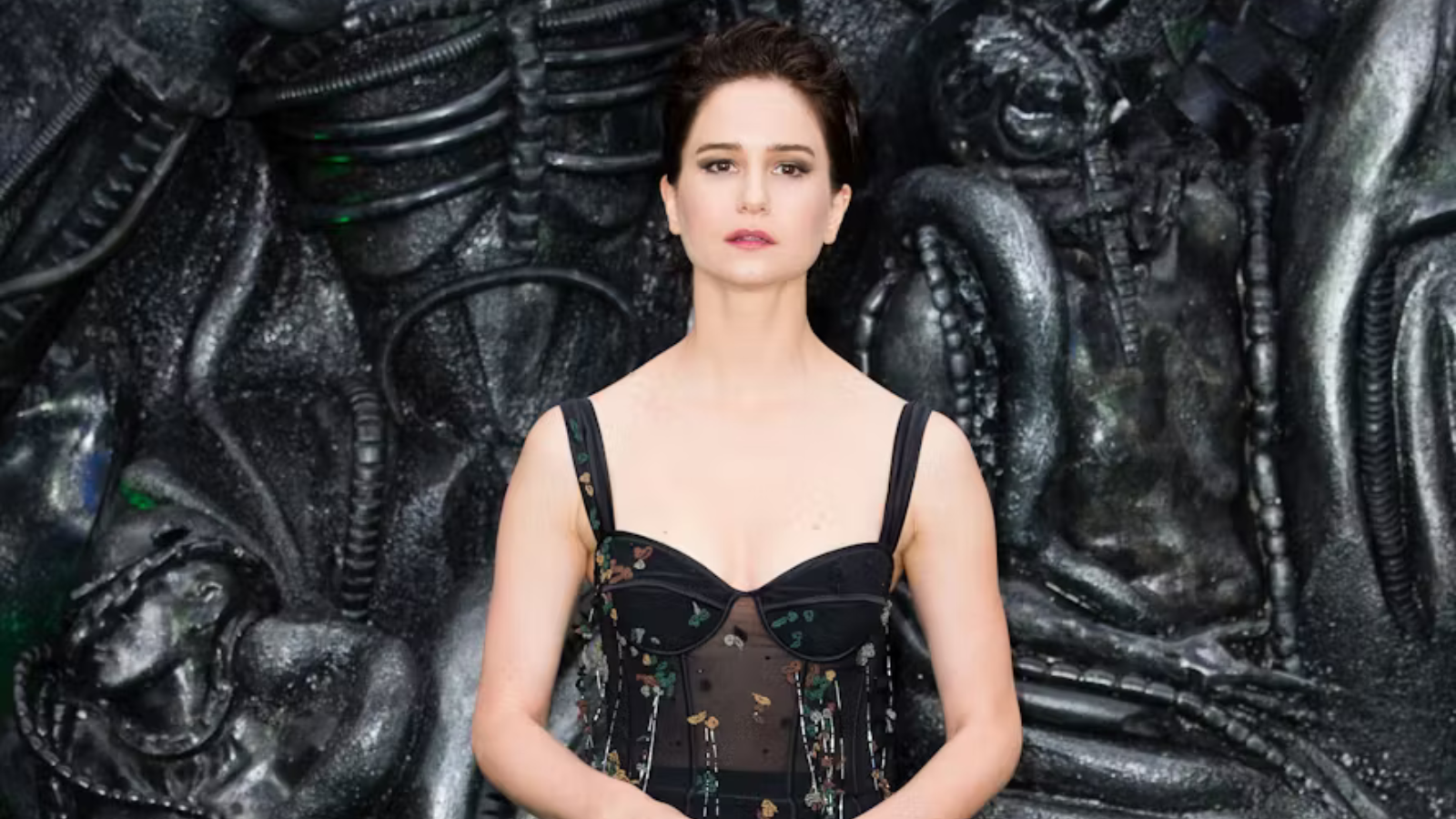 Katherine Waterston Joins Showtime's Spy Drama, 'The Agency' | Def Pen